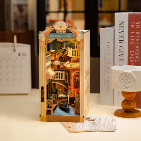 DIY Book Nook 3D - Romantic Venise (ROLIFE) – Funso shop
